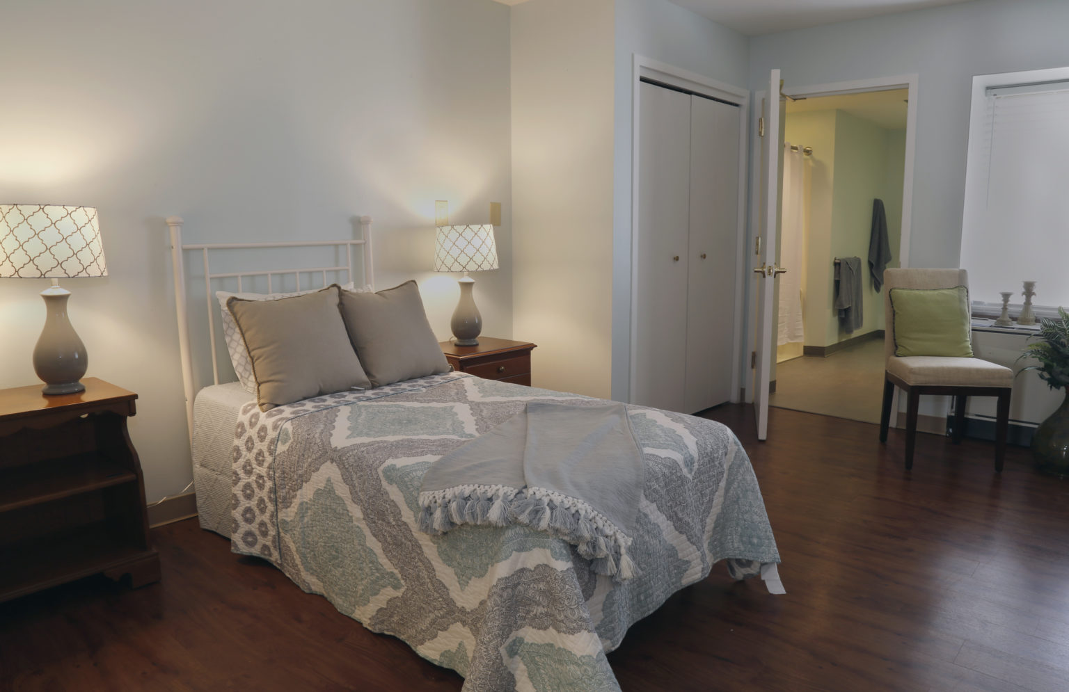 assisted-living-resident-room---respite-care_50269108357_o | Lucy Corr